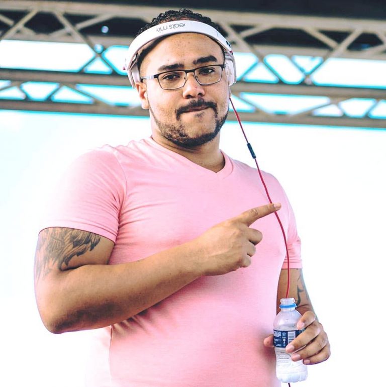 The Slam Family - Slam 100.5 FM